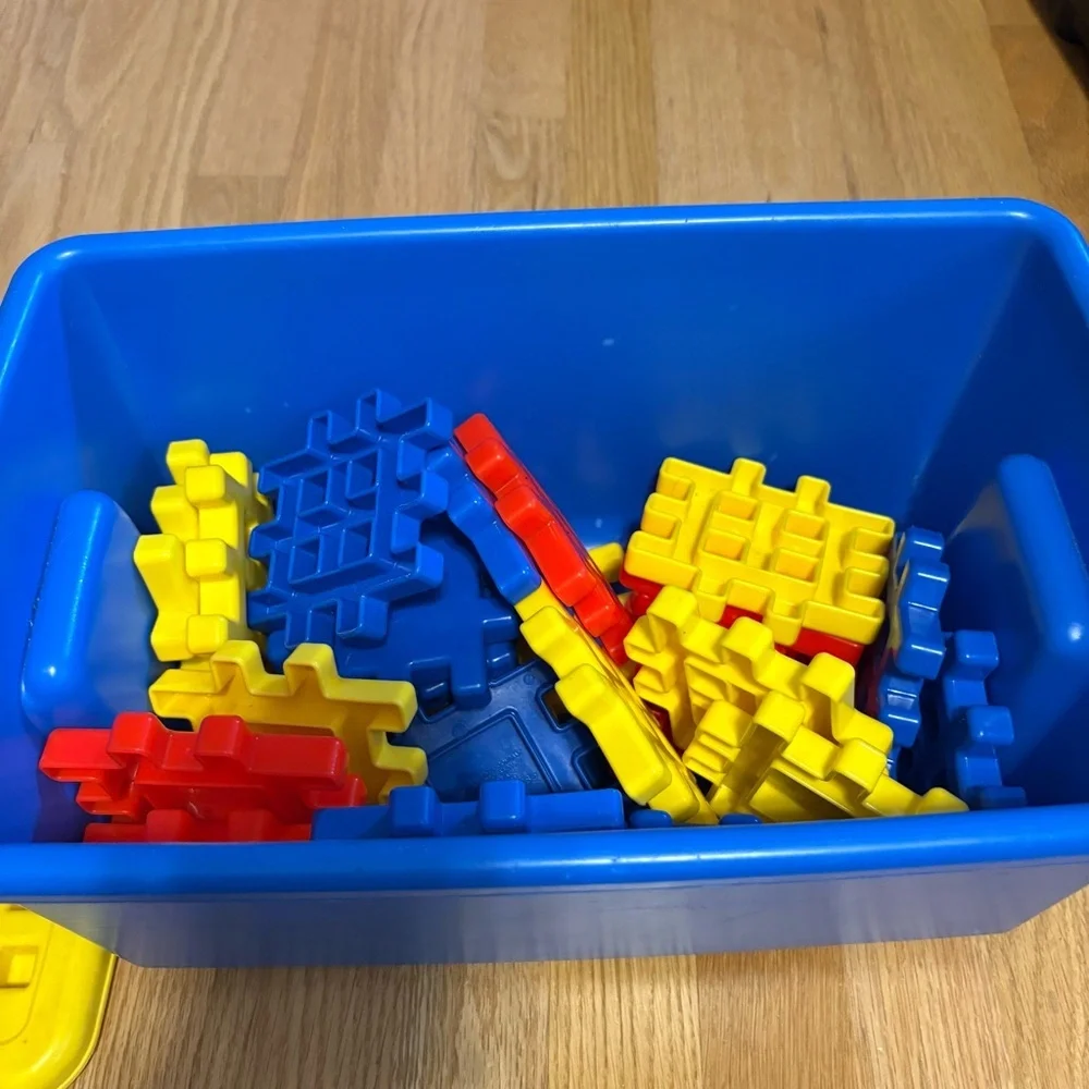 Little Tikes | Toys | Little Tikes Waffle Building Block Storage Tub ...
